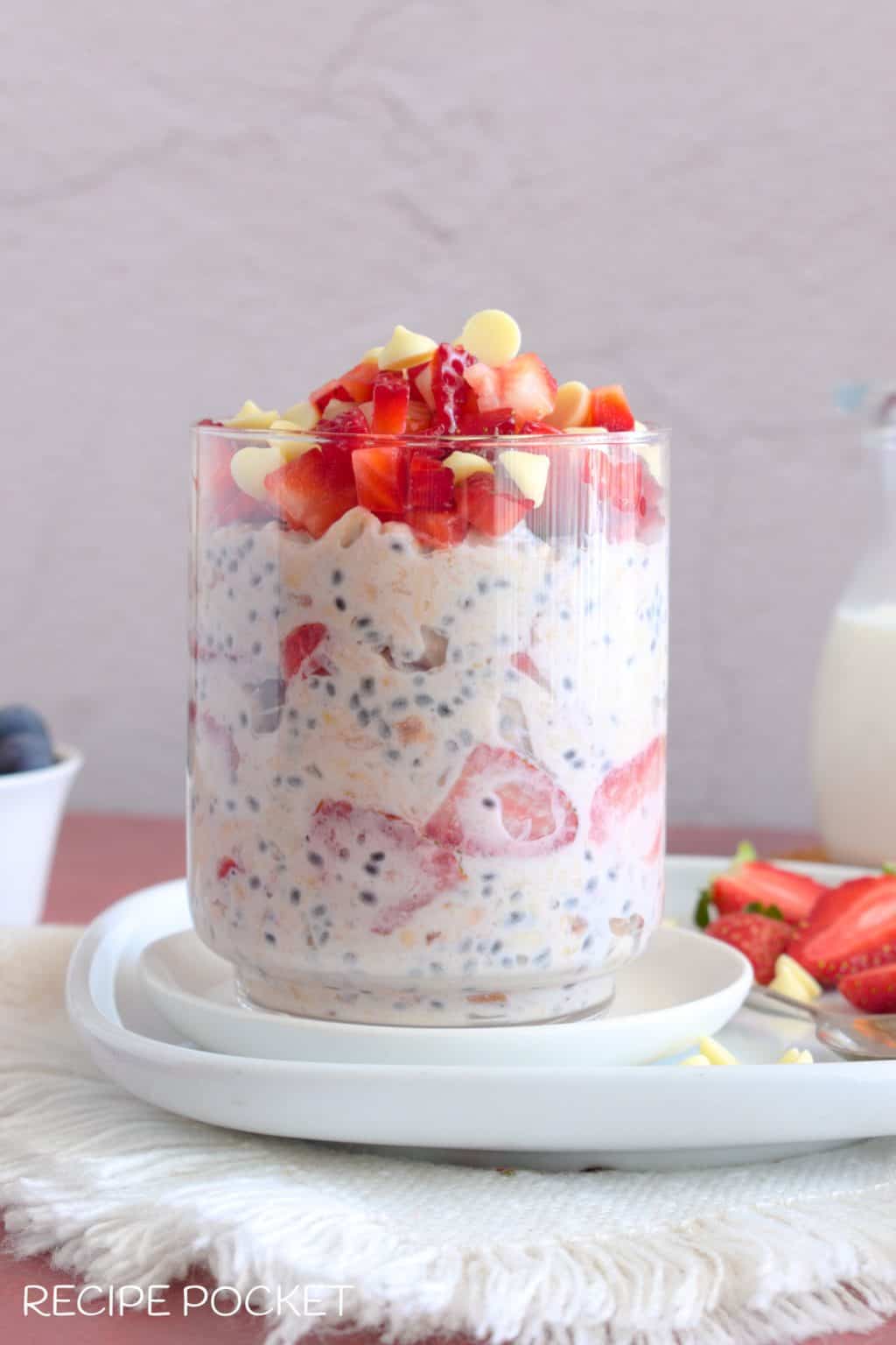 Strawberry Shortcake Overnight Oats | Recipe Pocket